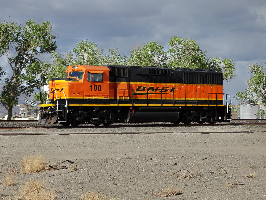 BNSF 100